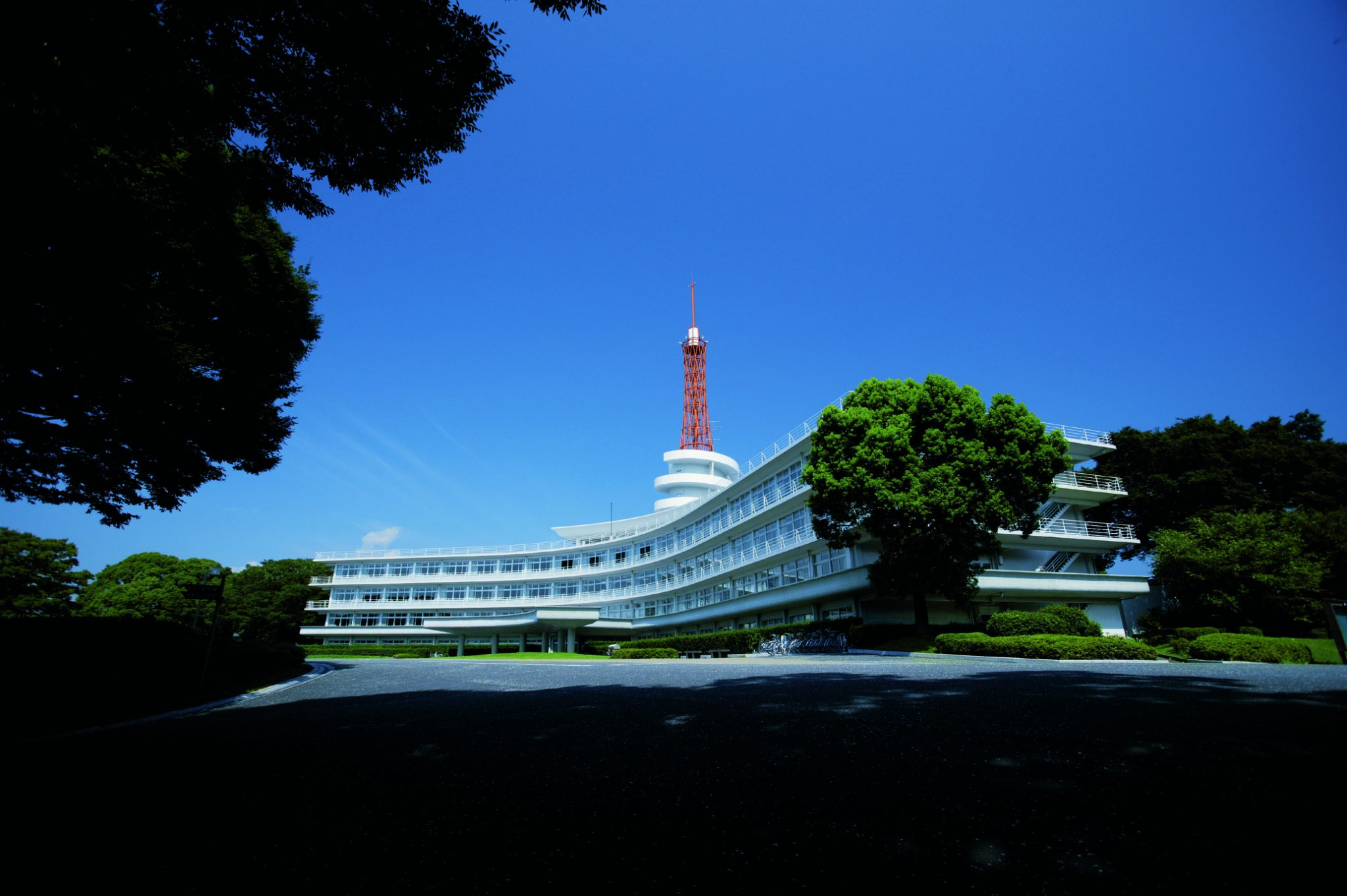 TOKAI UNIVERSITY - NIPPON HAKU BANGKOK
